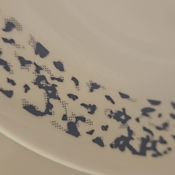 Corelle | Dining | Corelle Vintage Blue Hearts Sponge Rim Design Bread ...